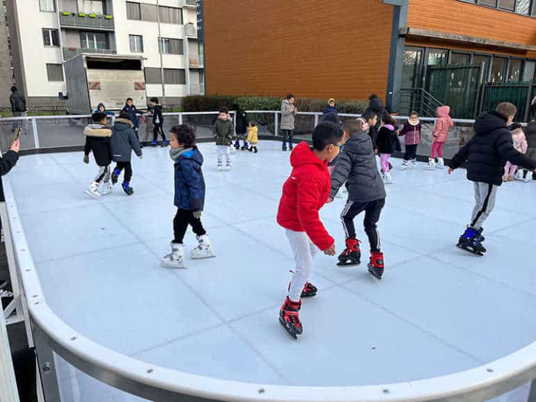 Patinoire-synthétique-01 - Gonflab Loisirs